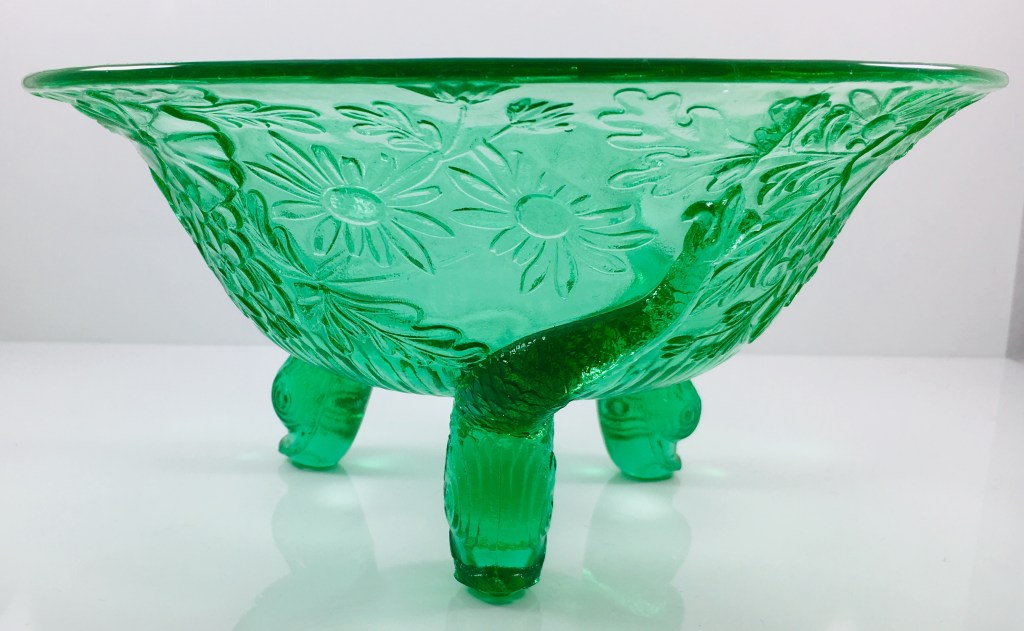 Sowerby Dolphin Bowl; Pattern #1544 – Heart Of Glass
